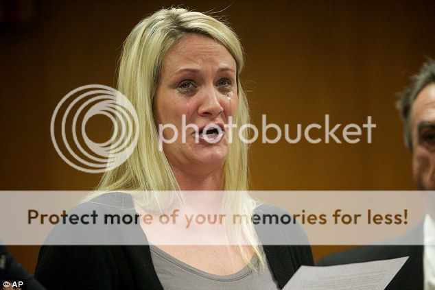 Guards Brett Robinson & Jill Curry Had Sex With Male Inmate, Making Rso ...