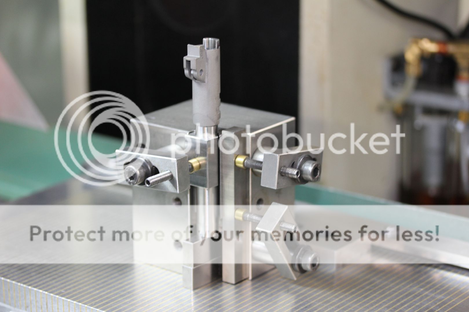 Anyone know how to make a basic barrel fixture? | 1911Forum